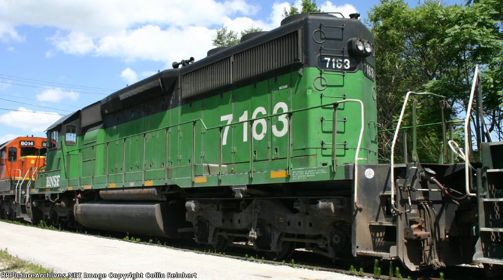 BNSF 7163